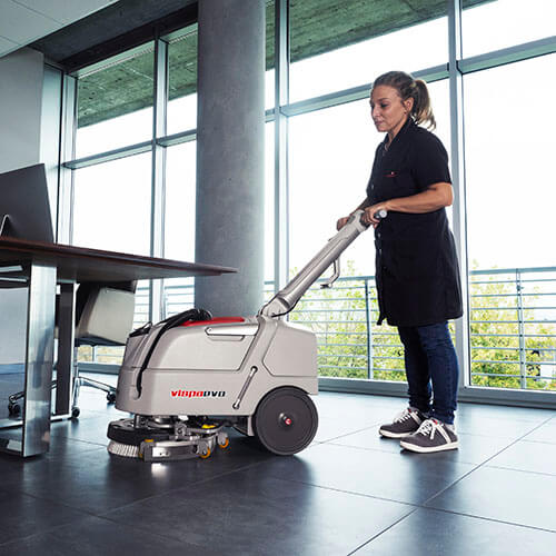 Autolaveuse Comac - Vispa EVO - Duquesne Services